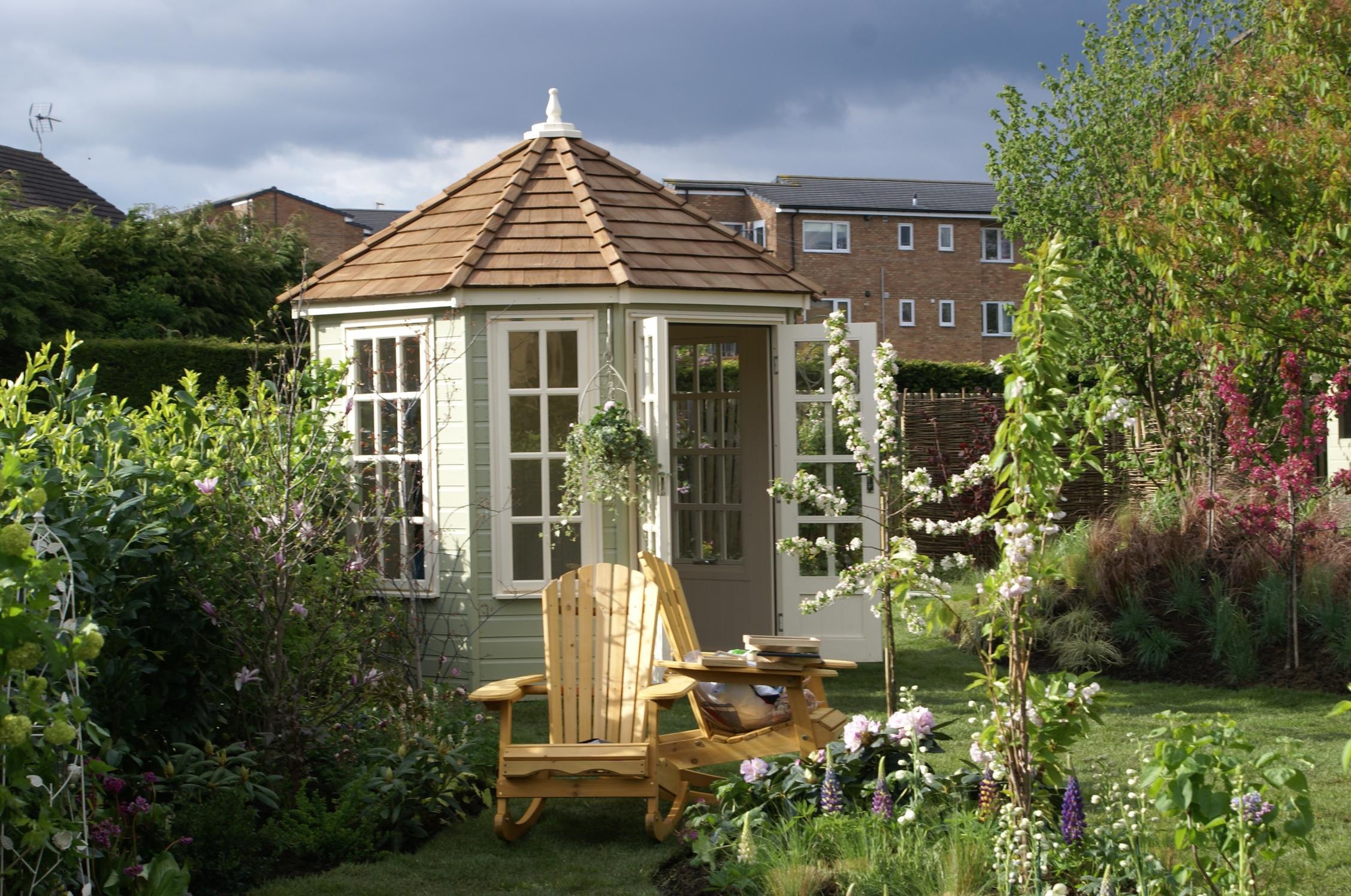 Corner Buildings — Yorkshire Garden Buildings